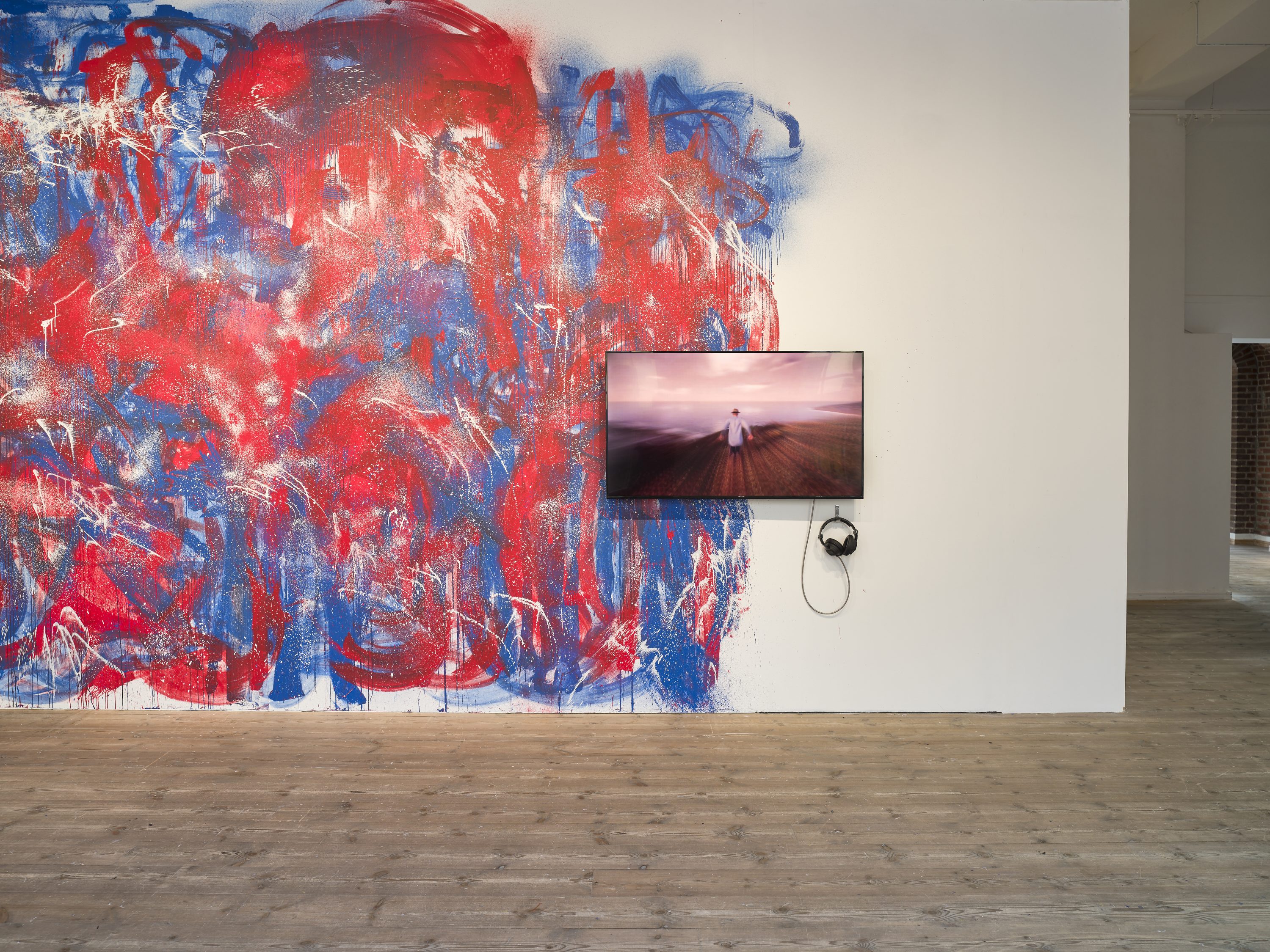 Continuous Shift - Jonas Lund